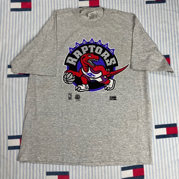 NBA | Shirts | Vintage Toronto Raptors Short Sleeve Shirt | Poshmark